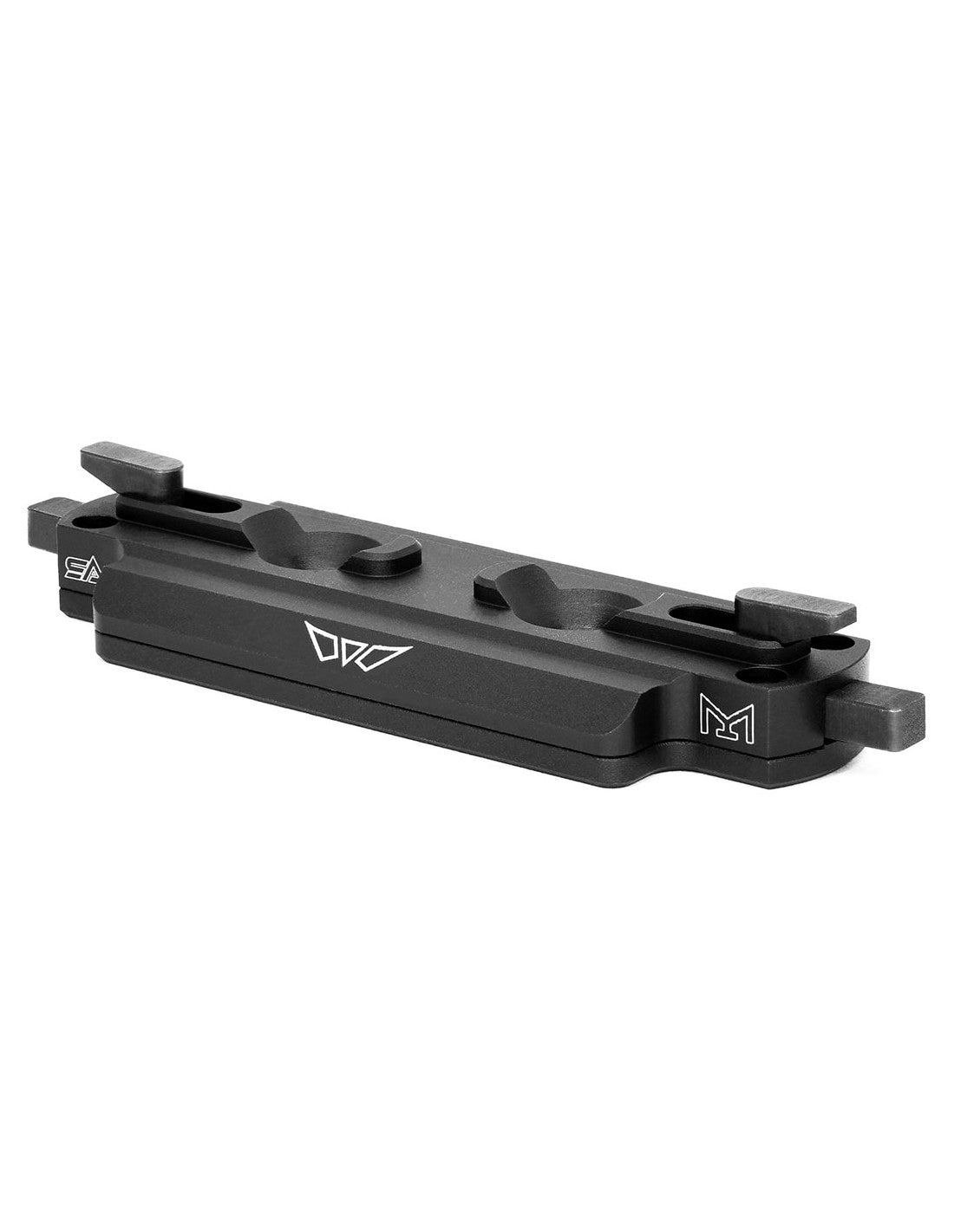 Warne M-LOK Adapter for Skyline Bipods – Carbin